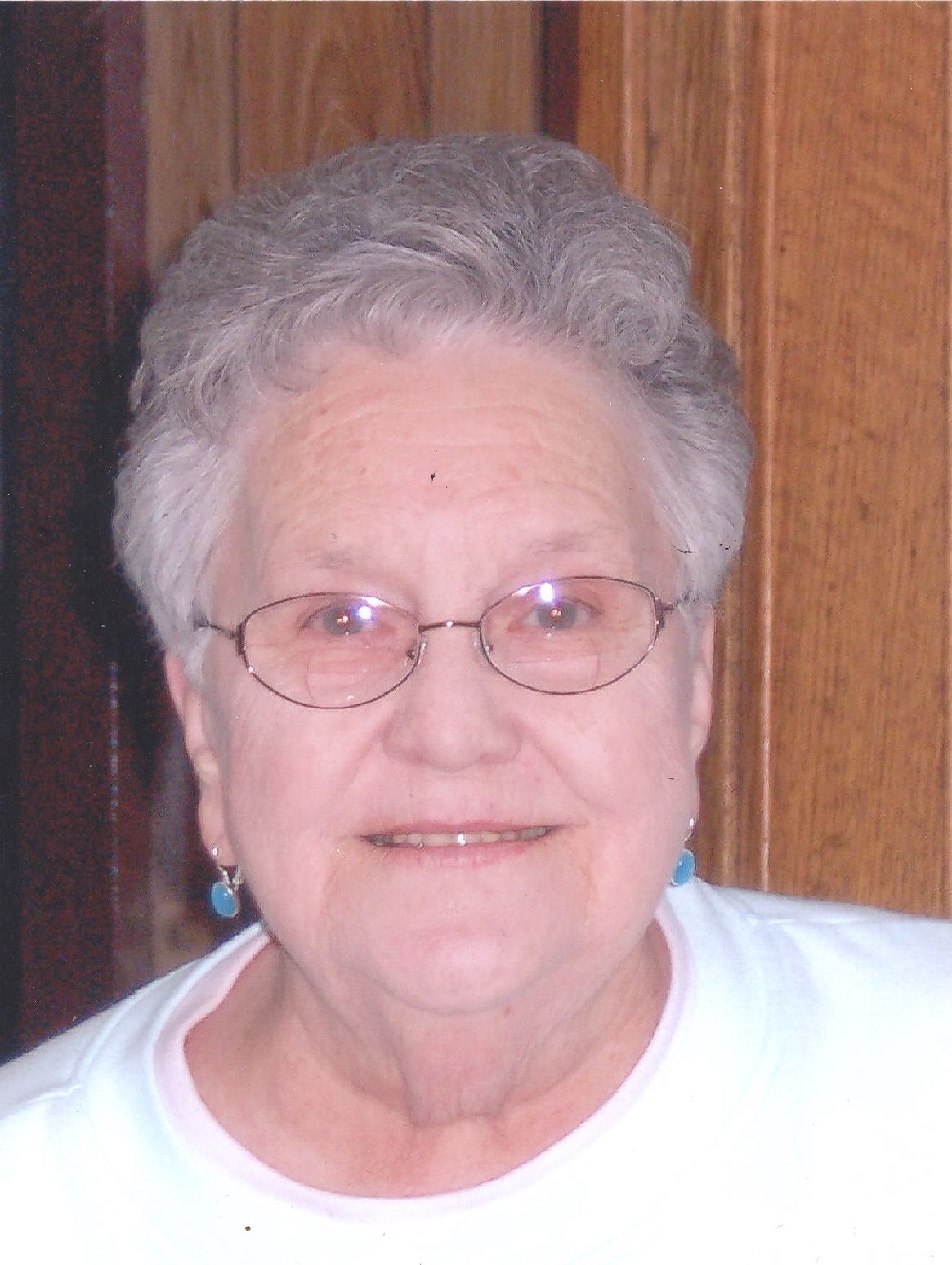 Deloris Stengel – Anderson Funeral Home and Cremation Services