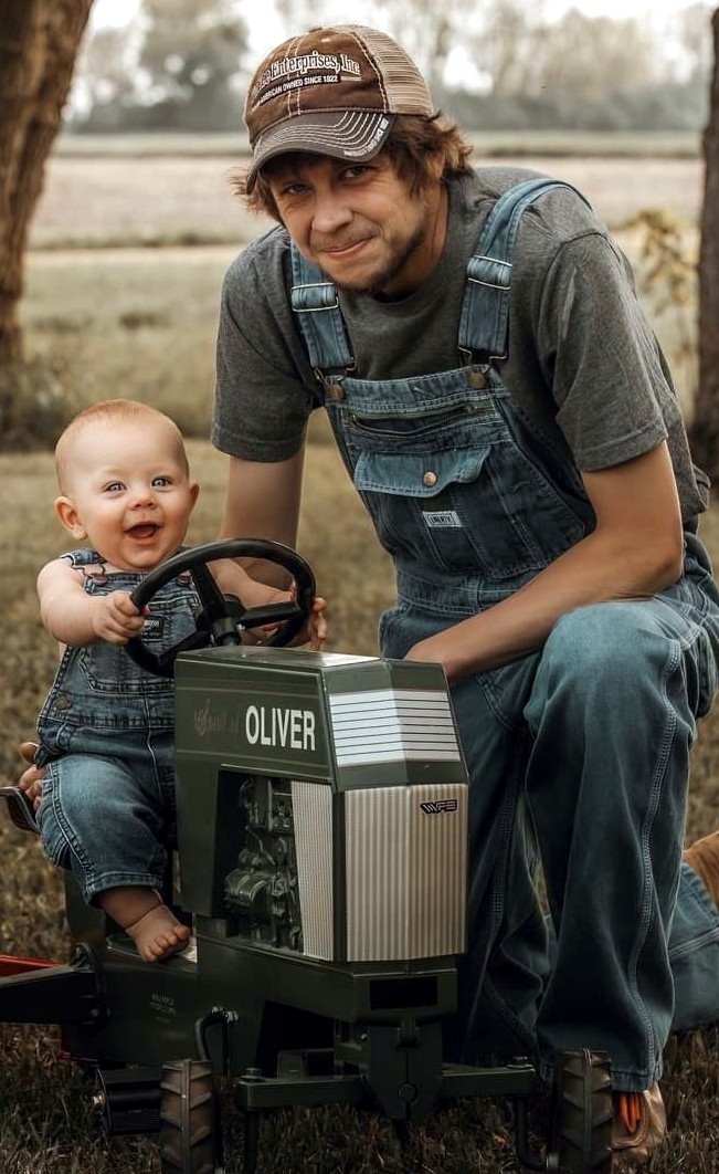 Tanner Larson – Anderson Funeral Home and Cremation Services